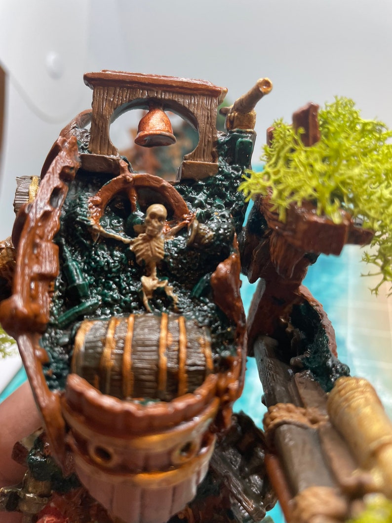 Painted Shipwreck Revenant Miniature - Tabletop RPG, Dungeons and ...