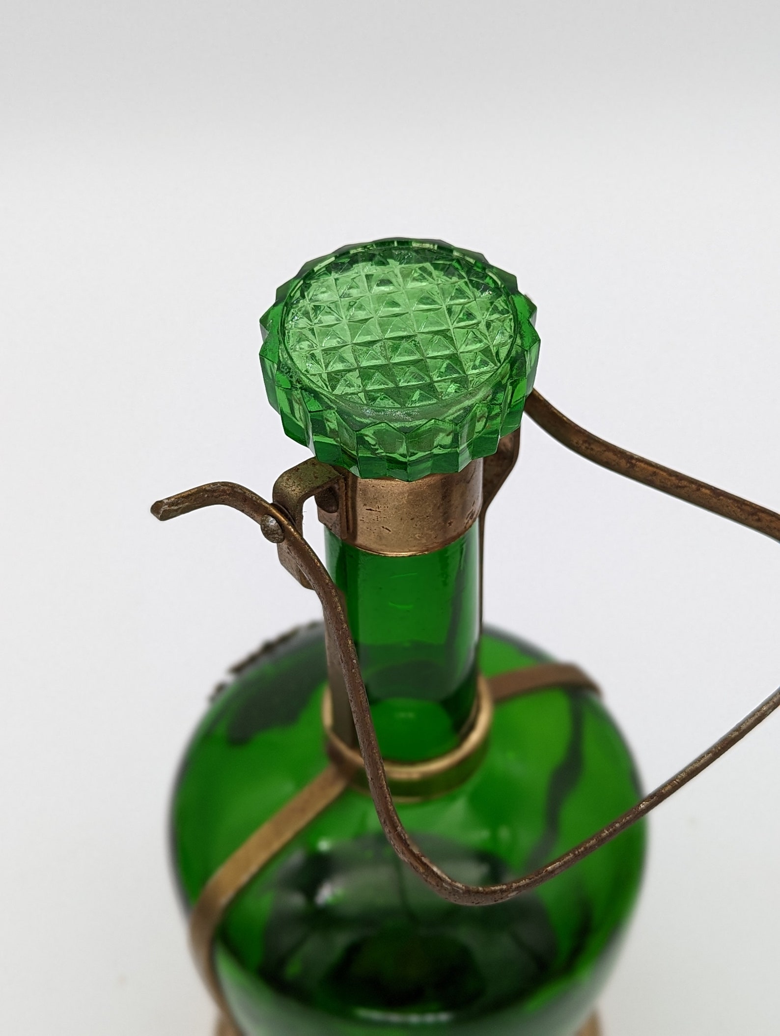 Vintage Decanter Liquor Bottle Wind up Music How Dry I Am Green Glass ...