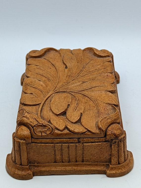 Vintage Syroco Wood Trinket Box, Small Lidded Keepsak… - Gem