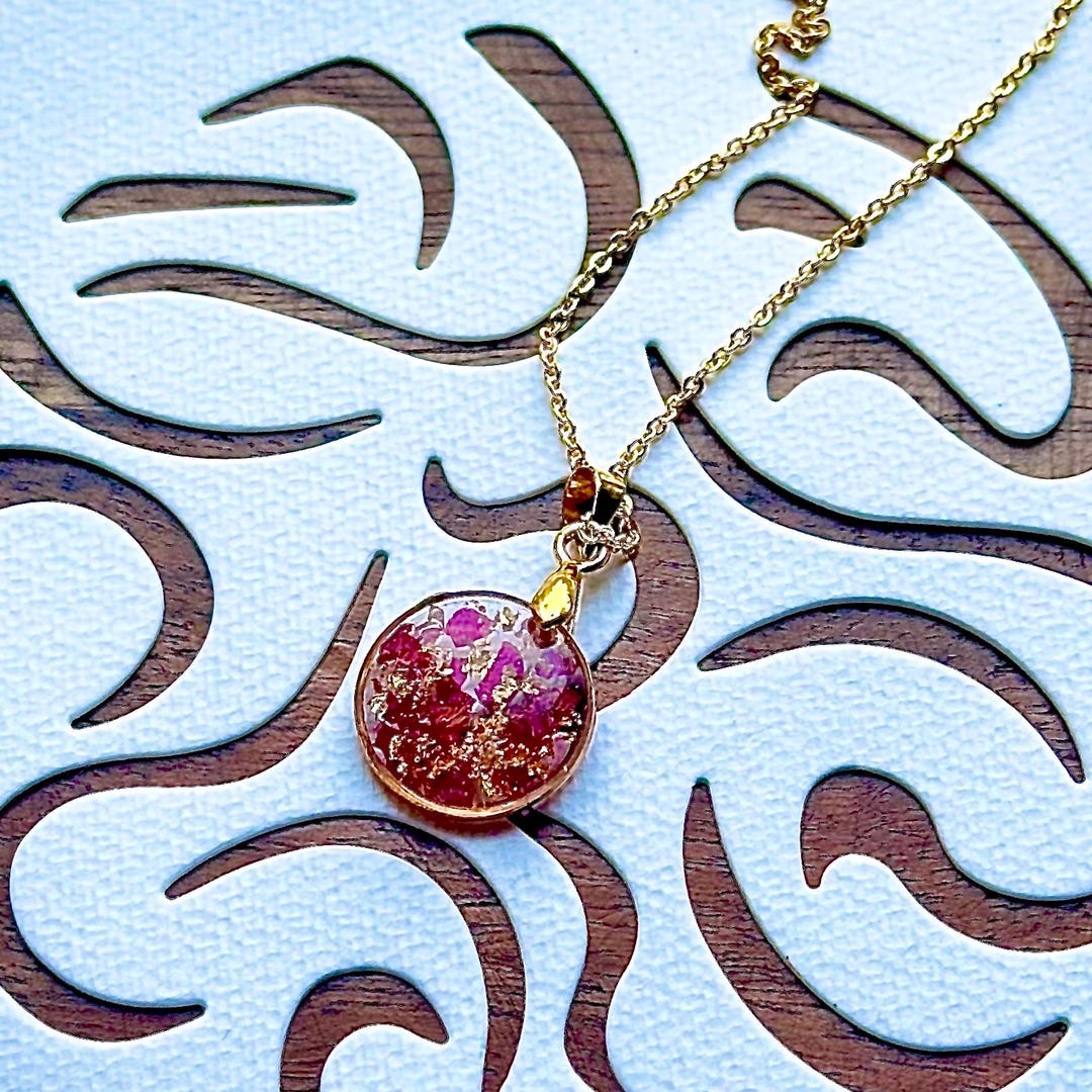Rose Petal Flakes Necklace, Real Rose Necklace, Preserved Flowers ...