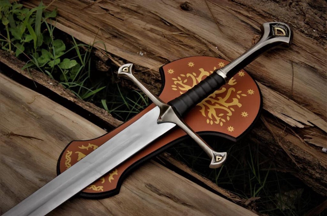 ANDURIL Sword of Strider, Custom Engraved Sword, LOTR Sword, Lord of ...