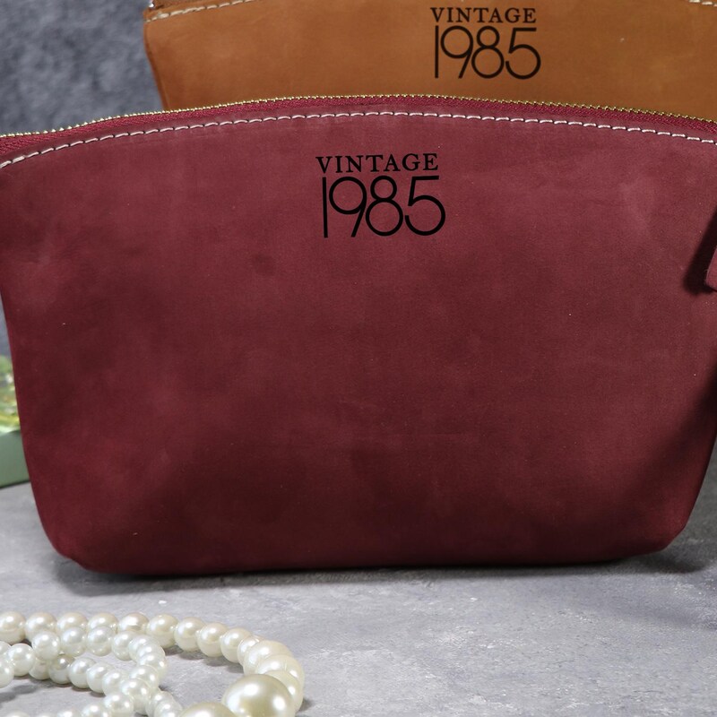 Make up Bag Gift Cards - 60+ Gift Ideas for 2025