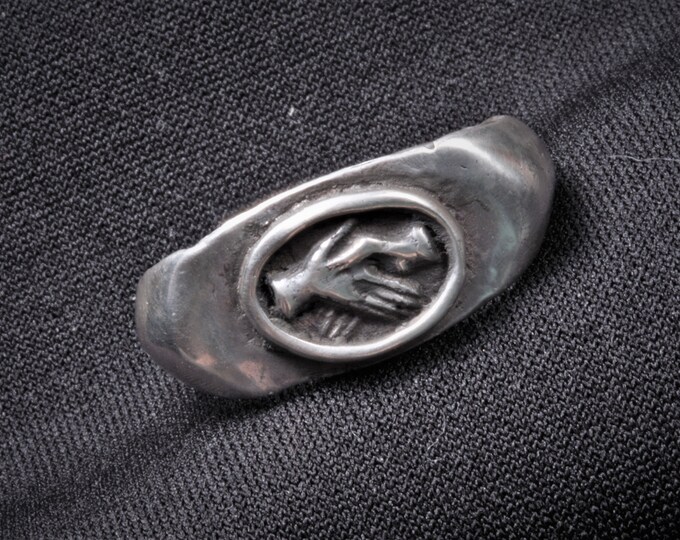 Roman Ring With a Handshake as Symbol of Loyalty and Reliability. Cast ...