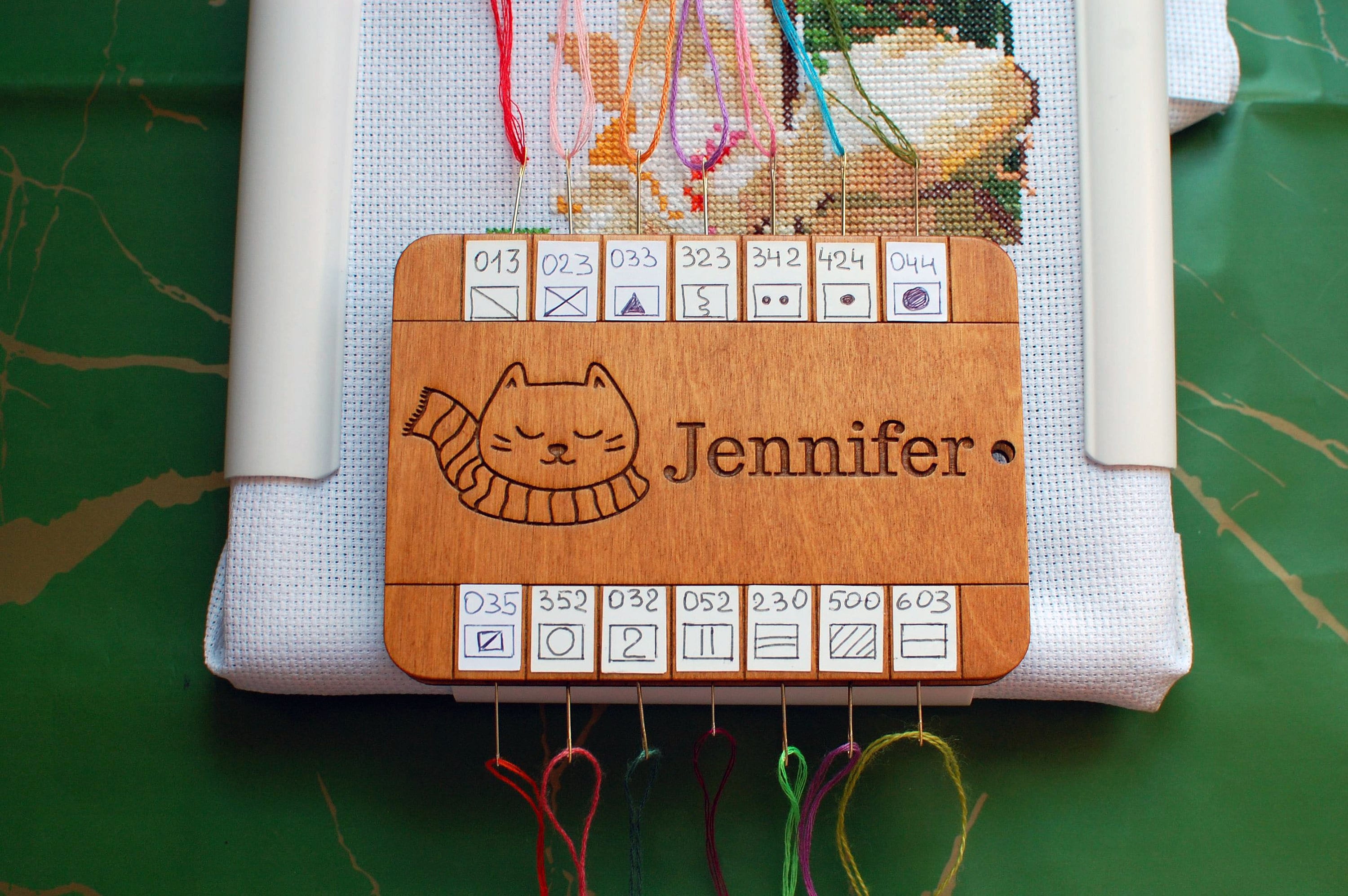 Cross Stitch Floss Organizer Thread Storage Embroidery Tool Cat Cross ...