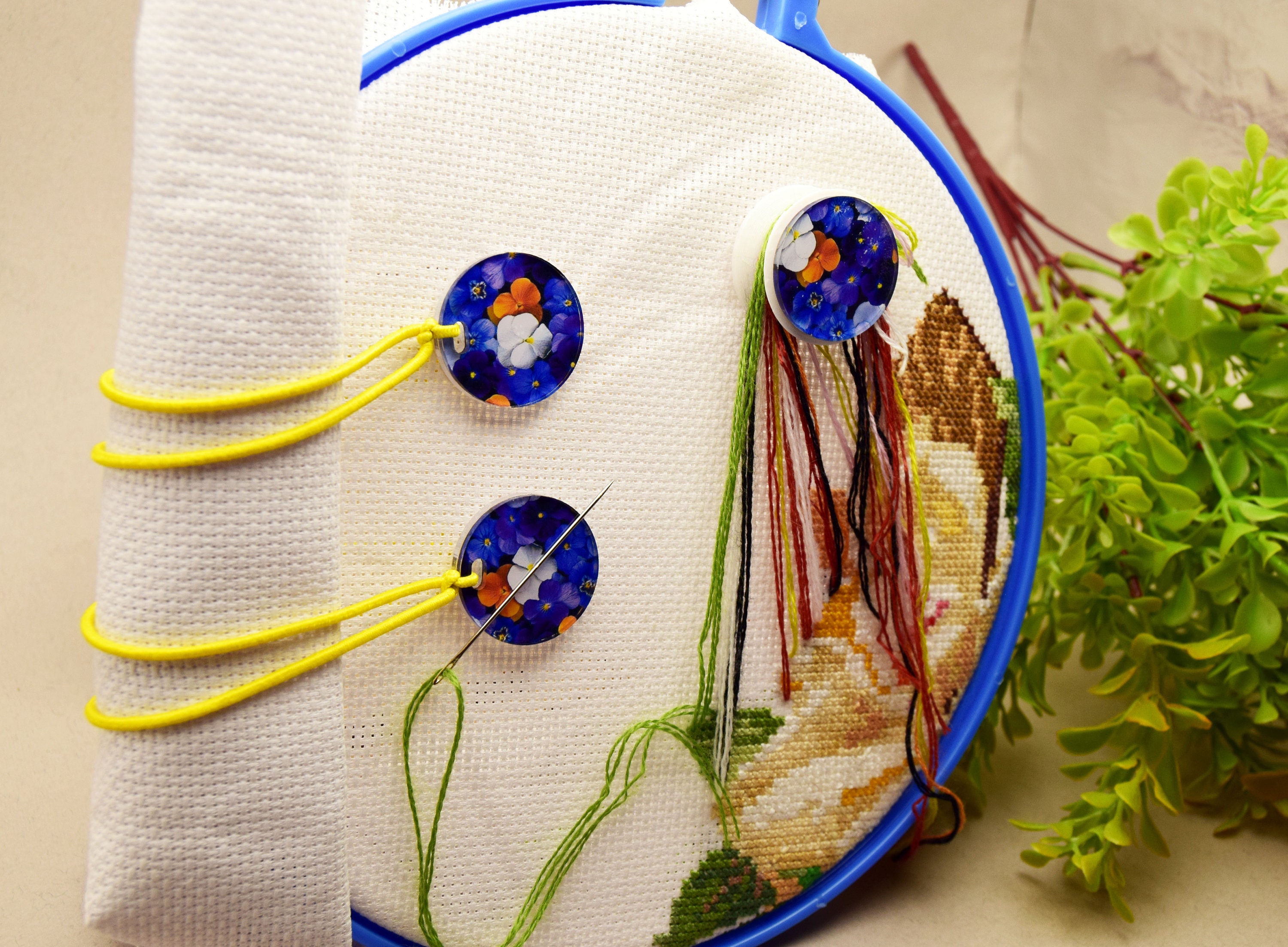 Floss Parking Bobbin and Keepers for Cross Stitch Fabric Tension Clip ...