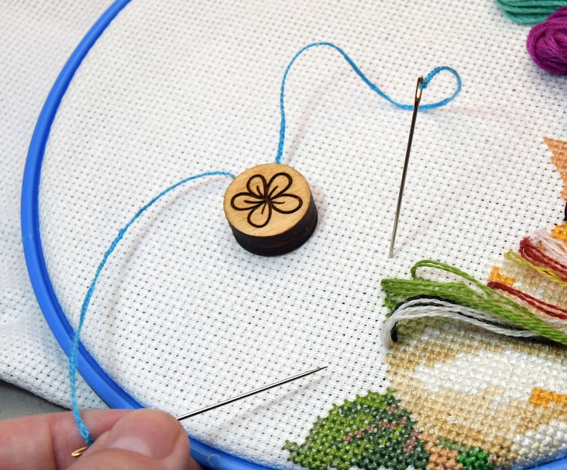 The Set of 2 Counters Thread Picker Counting Pins for Cross Stitch ...