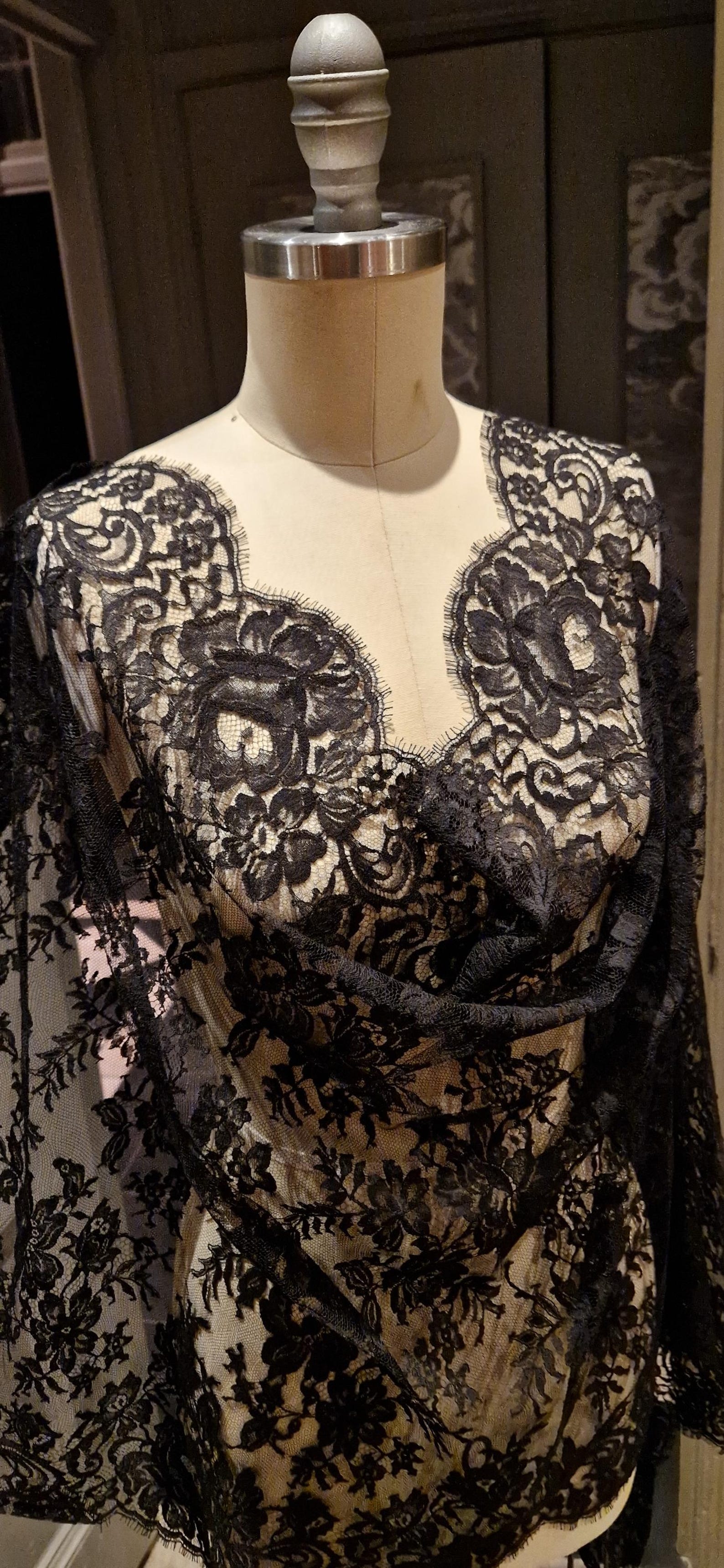 Luxury French Black Floral Solstiss Lace, Double Scalloped, 67cm Width ...