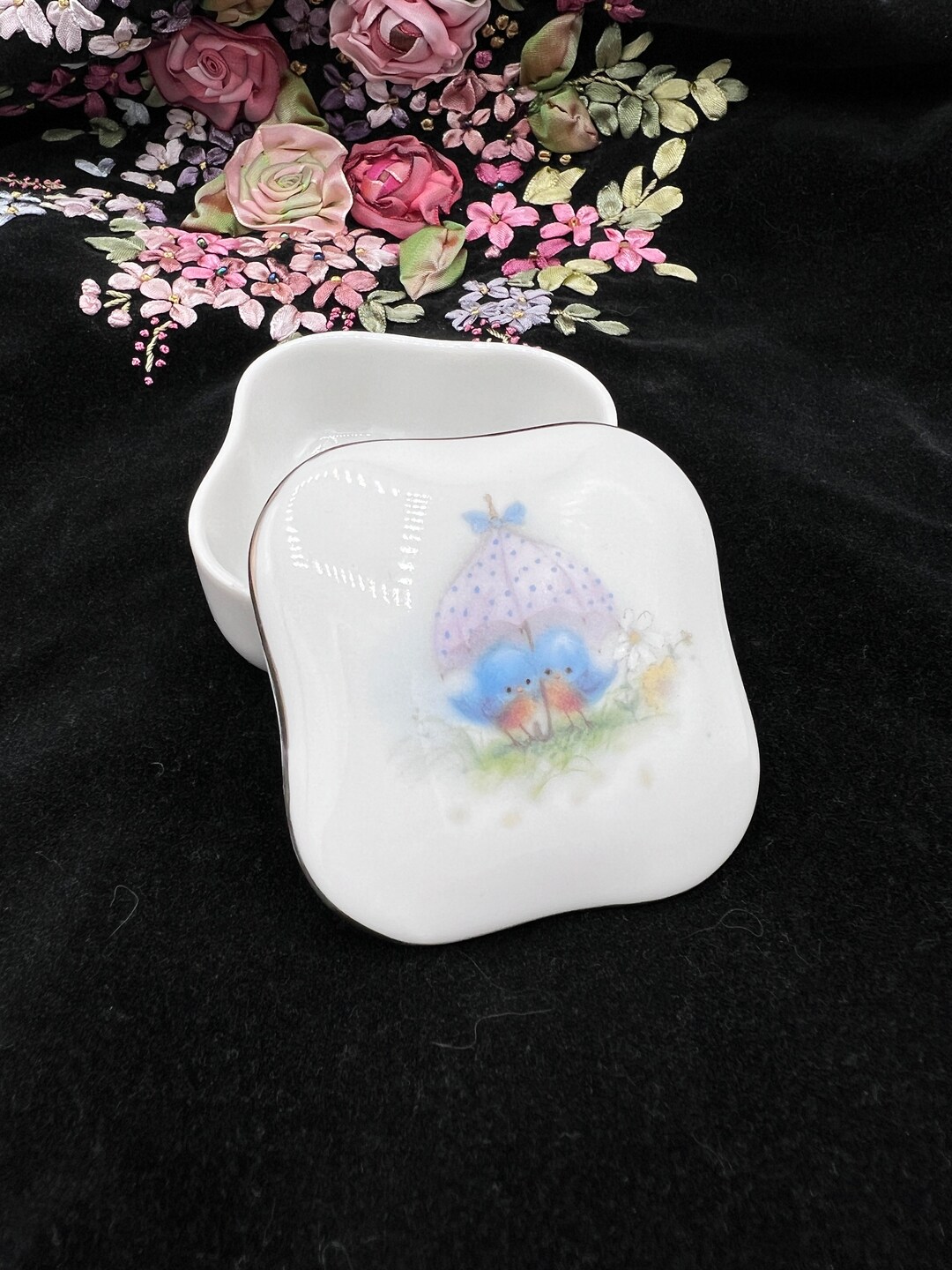 Vintage Trinket Box Bluebird Jewelry Box Designer's Choice Trinket Box ...