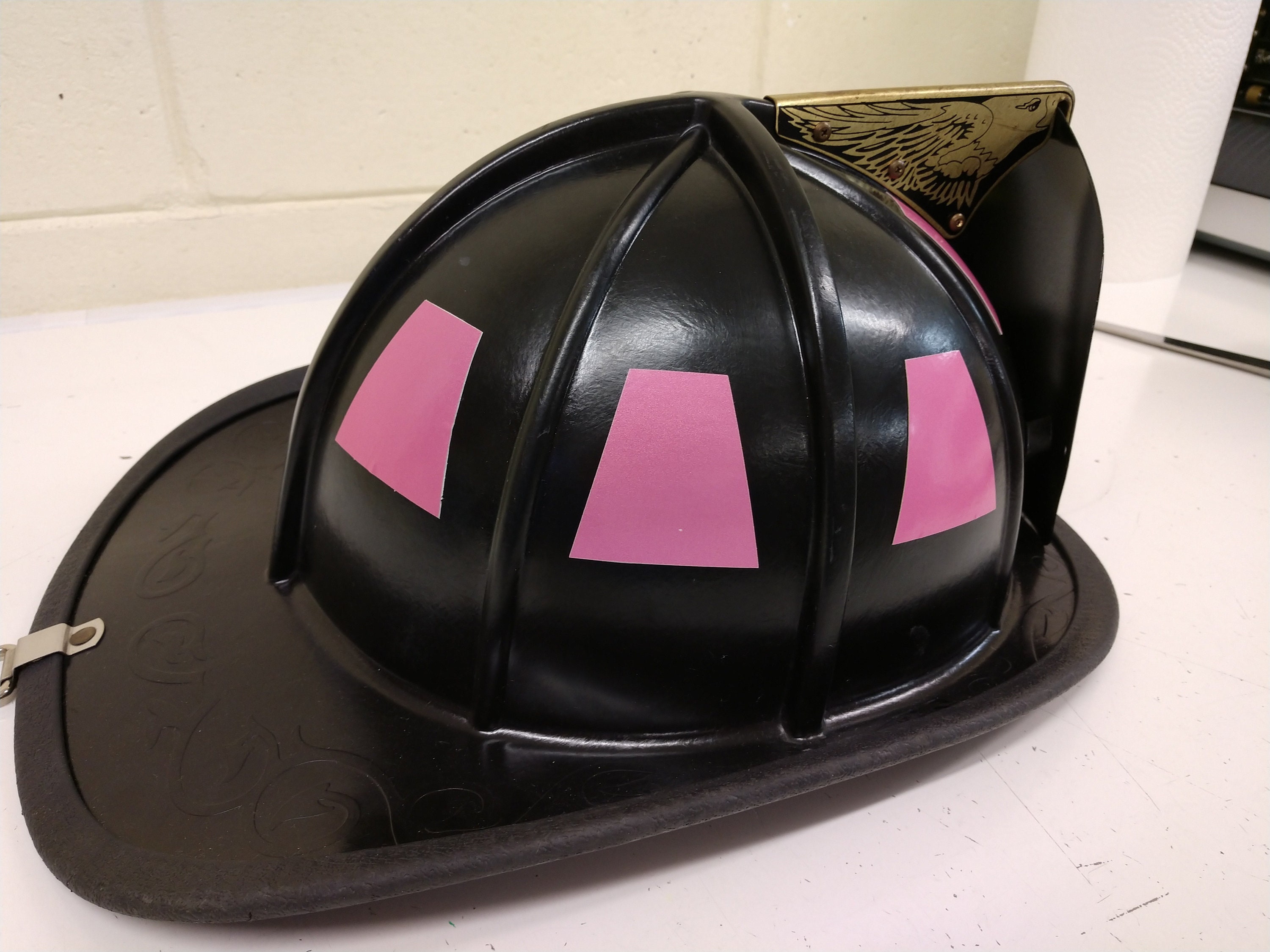 8 Reflective Soft Pink Fire Helmet Tetrahedrons Tets | Etsy