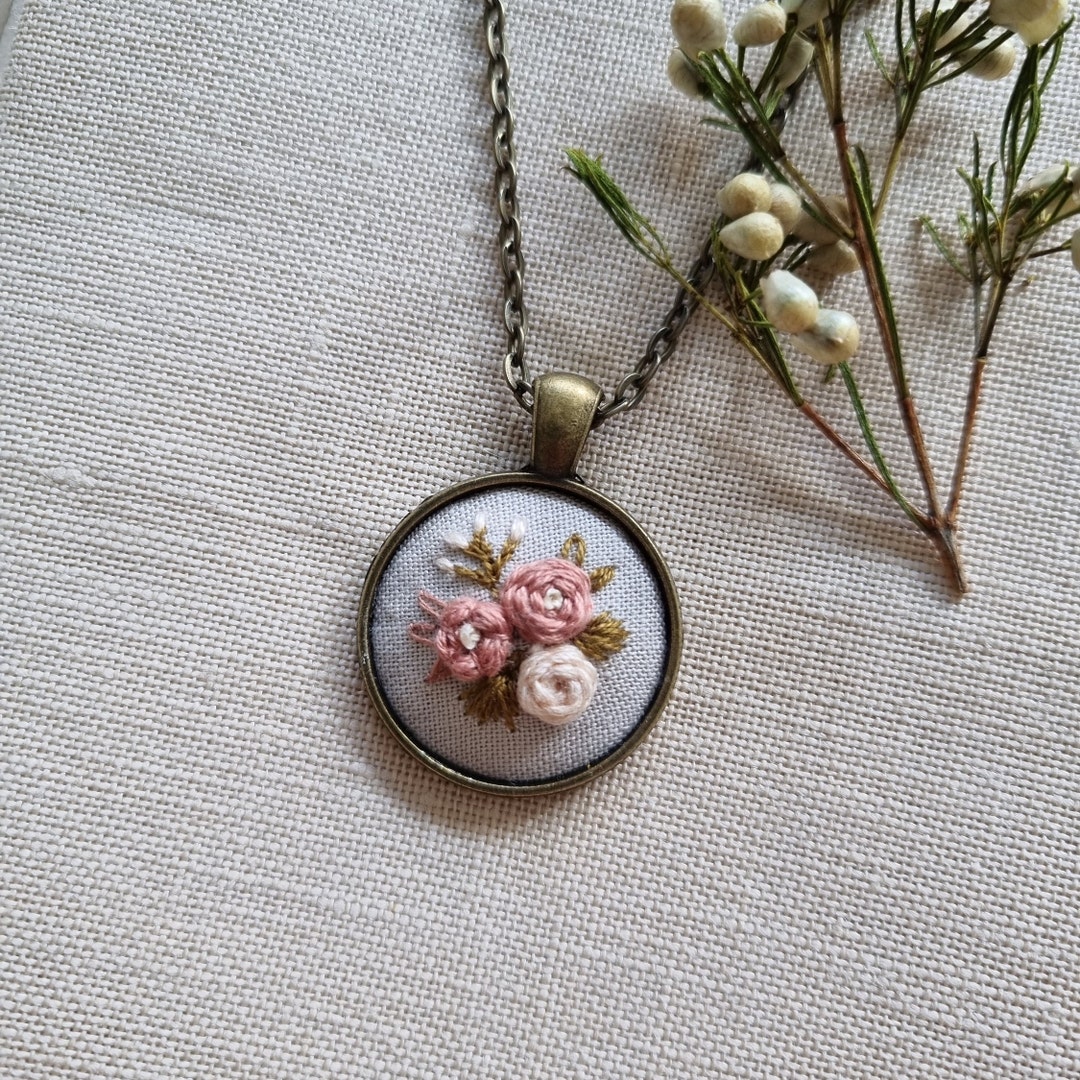 EMBROIDERED PINK ROSE - Etsy