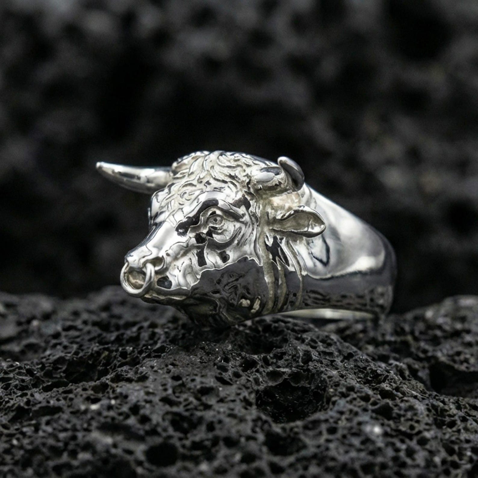 Sterling Silver Bull Ring, Unisex Animal Jewelry - Etsy