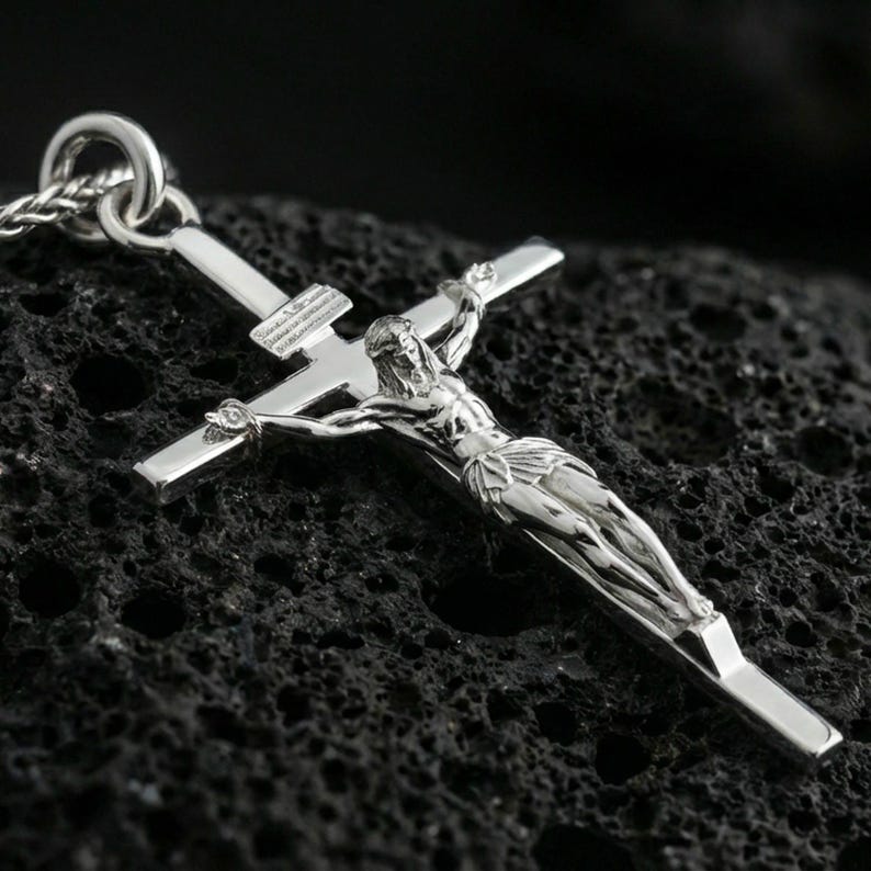 Sterling Silver Crucifix Pendant Necklace, Jesus Christ Cross Jewelry ...