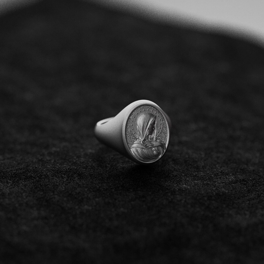 Silver Virgin Mary Ring - Elegant Religious Jewelry, Christian Faith ...