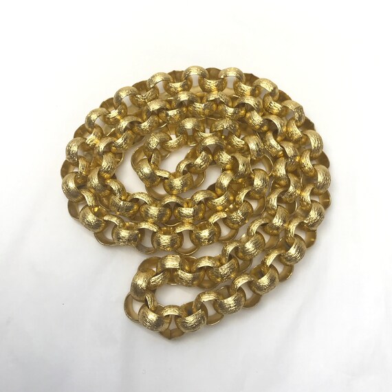 Thick Textured Link Gold Metal Chain, Unsigned Vinta… - Gem