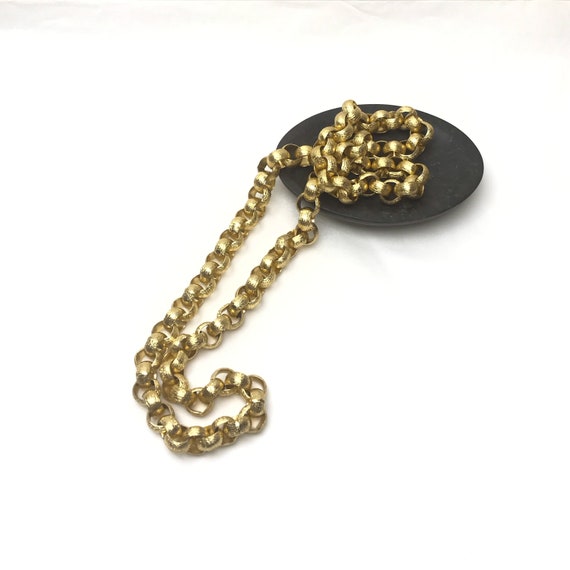 Thick Textured Link Gold Metal Chain, Unsigned Vinta… - Gem