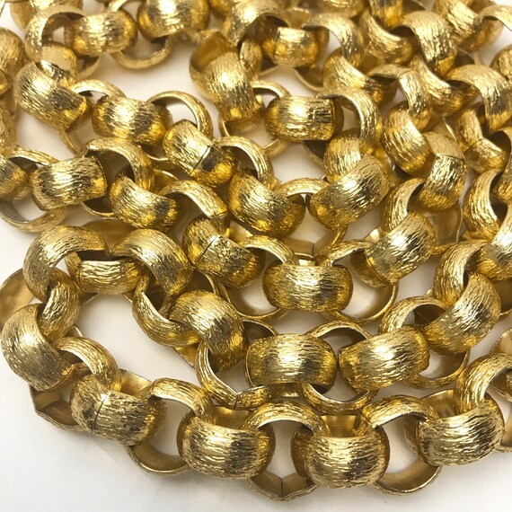 Thick Textured Link Gold Metal Chain, Unsigned Vinta… - Gem