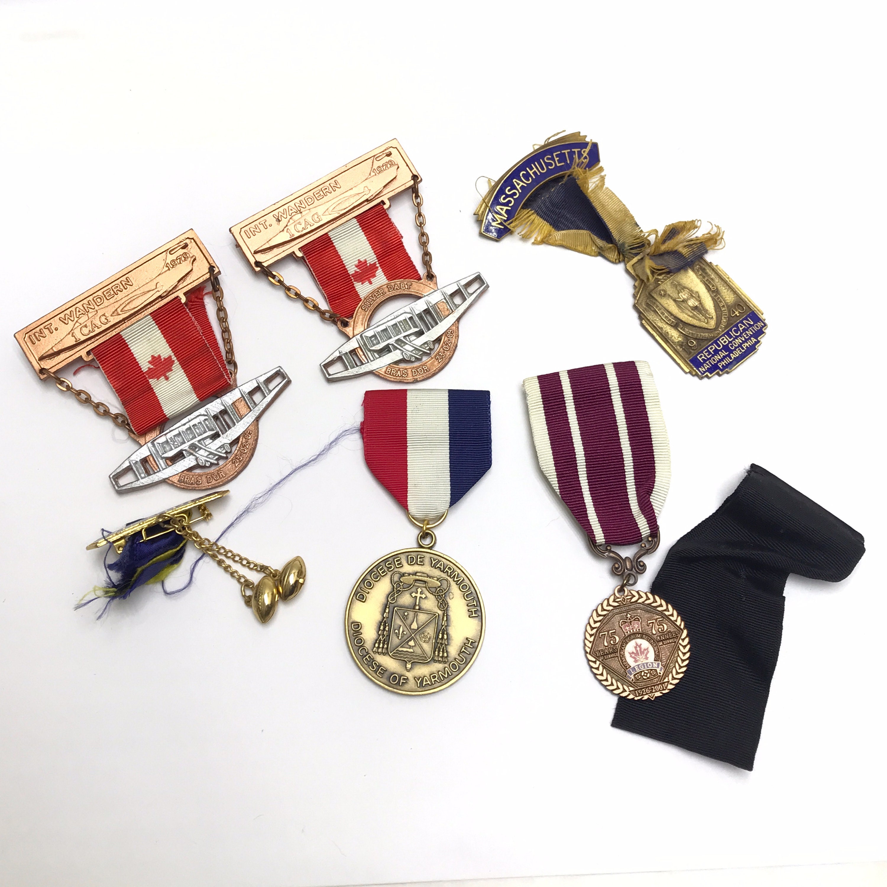 Mixed Vintage Pin Lot 50 Medals Badges Buttons - Etsy