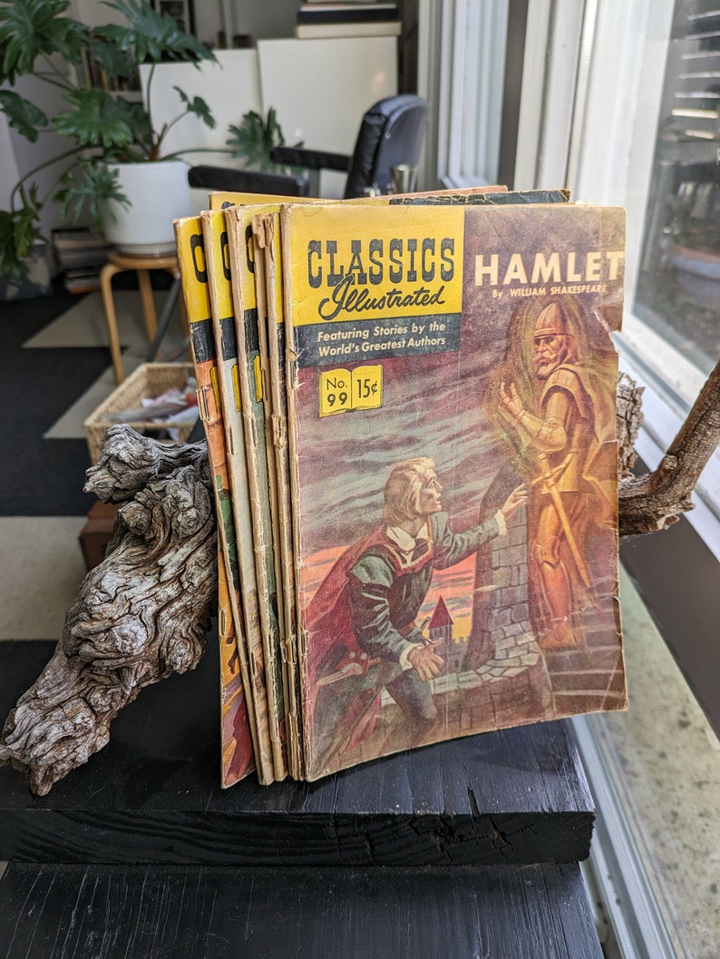 Comics - Classics Illustrated Set of 5: Hamlet, Les Miserable, Silas ...