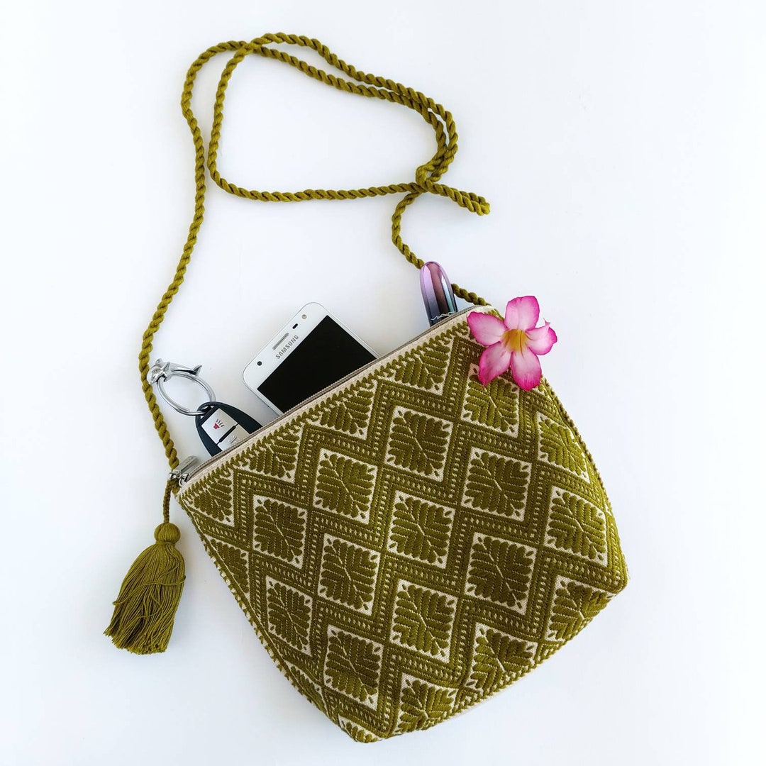 Boho Crossbody Bag. Embroidery Bag Women a Perfect Travel Bag - Etsy