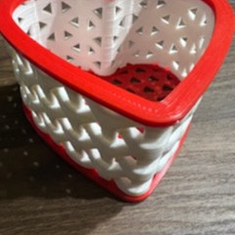 Woven Heart Basket - Etsy