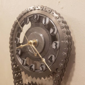 Gray Gear Wall Clock, Made With Chevy Small Block Timing Set - Etsy
