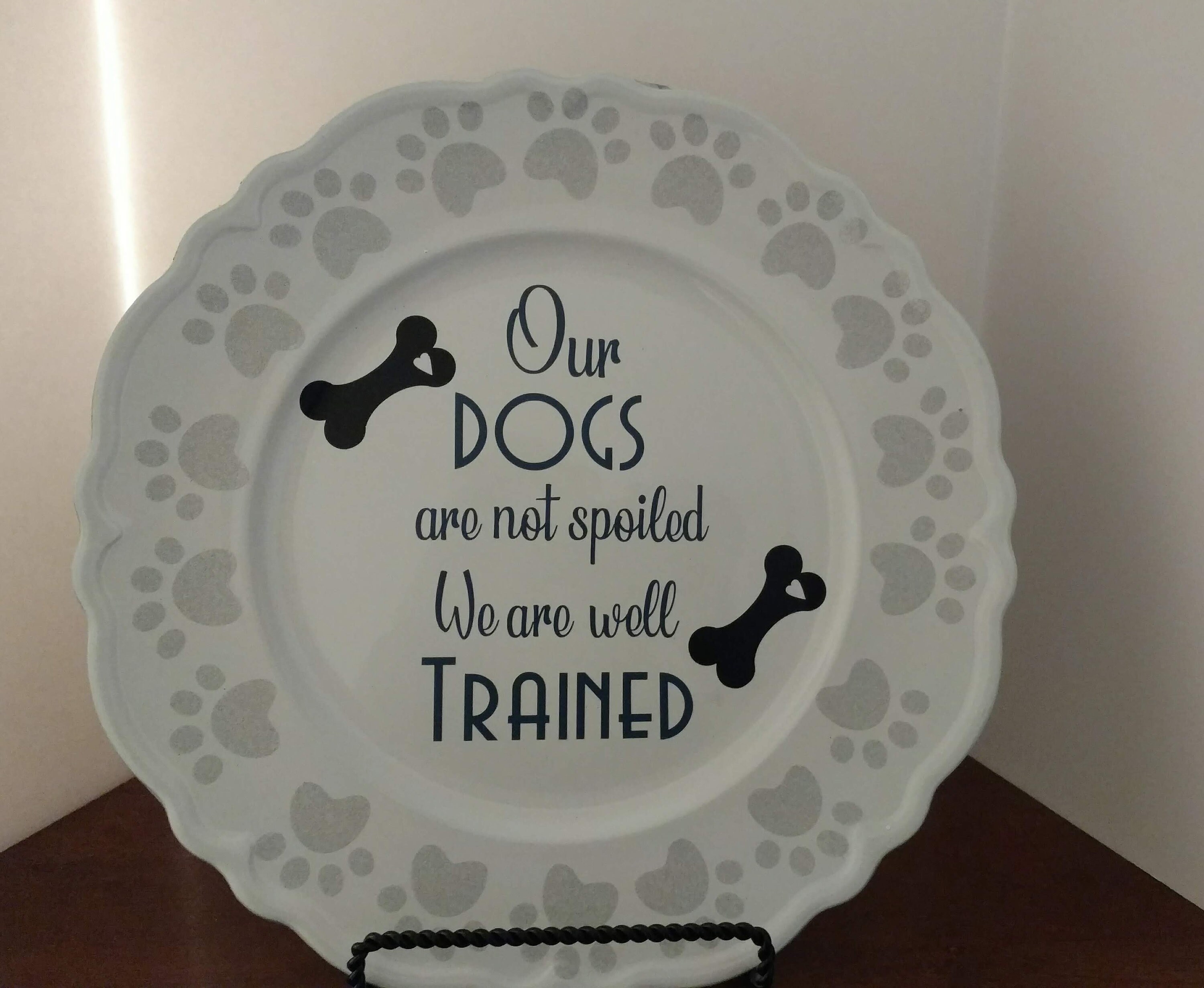 Kitchen & Dining Plates trainers new pet owner Pets home animals house ...