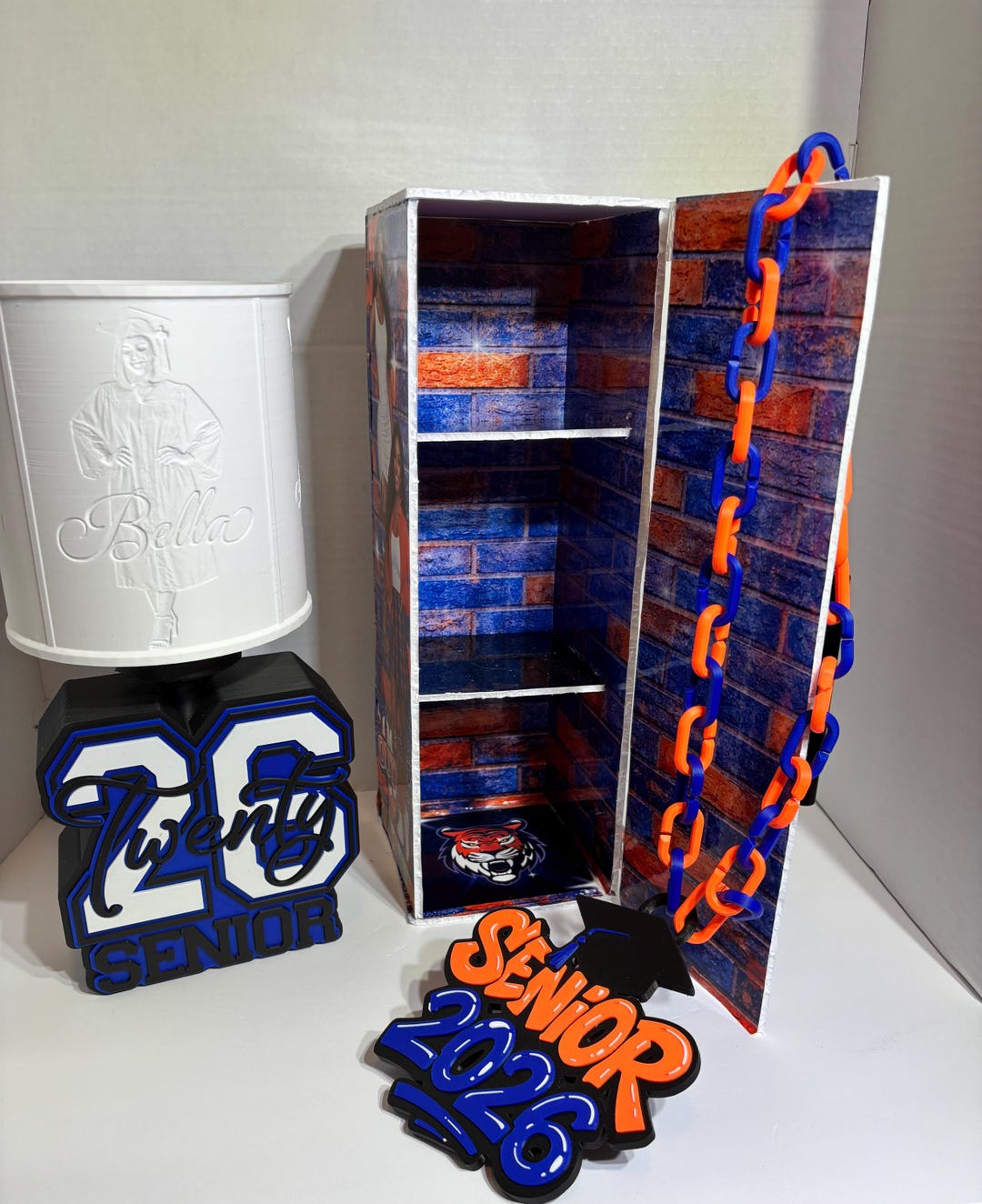 Graduation Decor Bundle: Lamp, Hype Chain, Locker (11x17) - Etsy