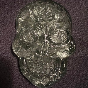 Uranium Glass Skull (crystal Green) - Etsy