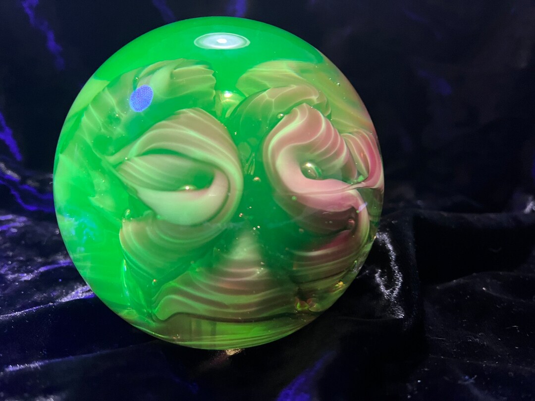Uranium Glass Paperweight brain Coral A2 - Etsy