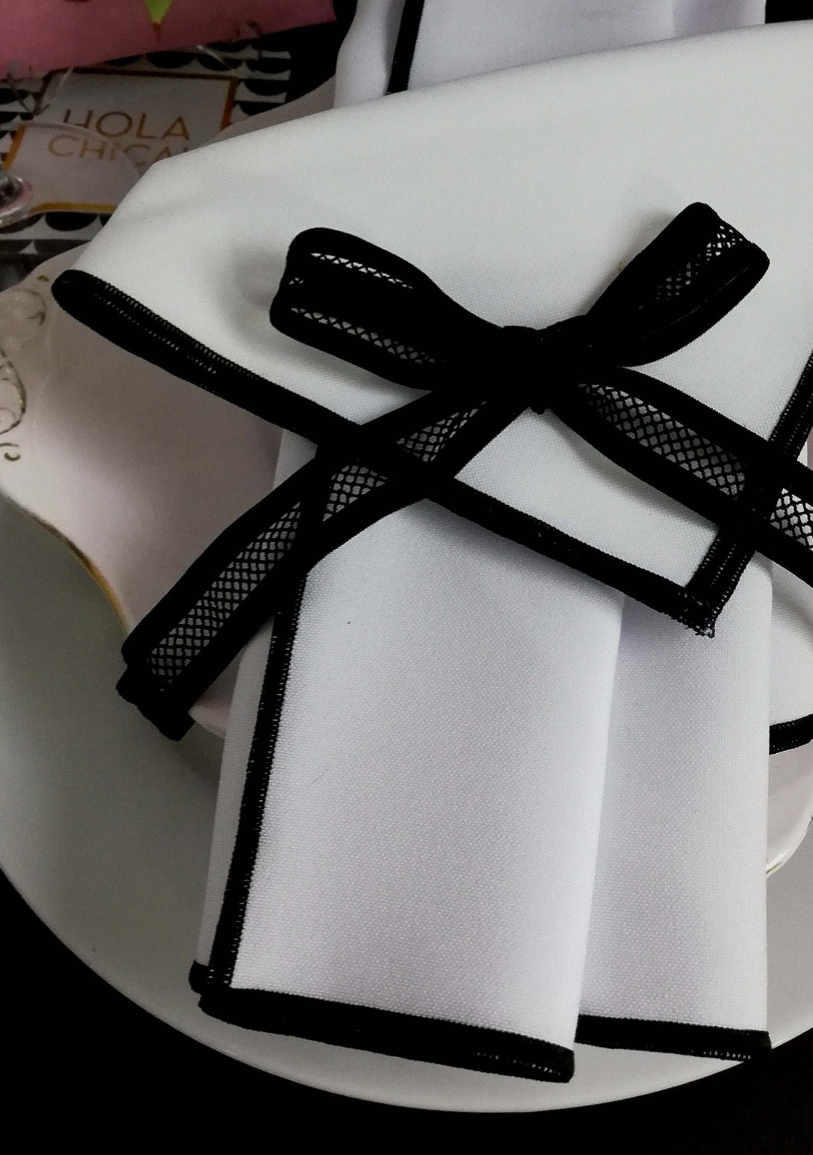White Napkins With Black Trim, Polyester, White and Black Napkins ...