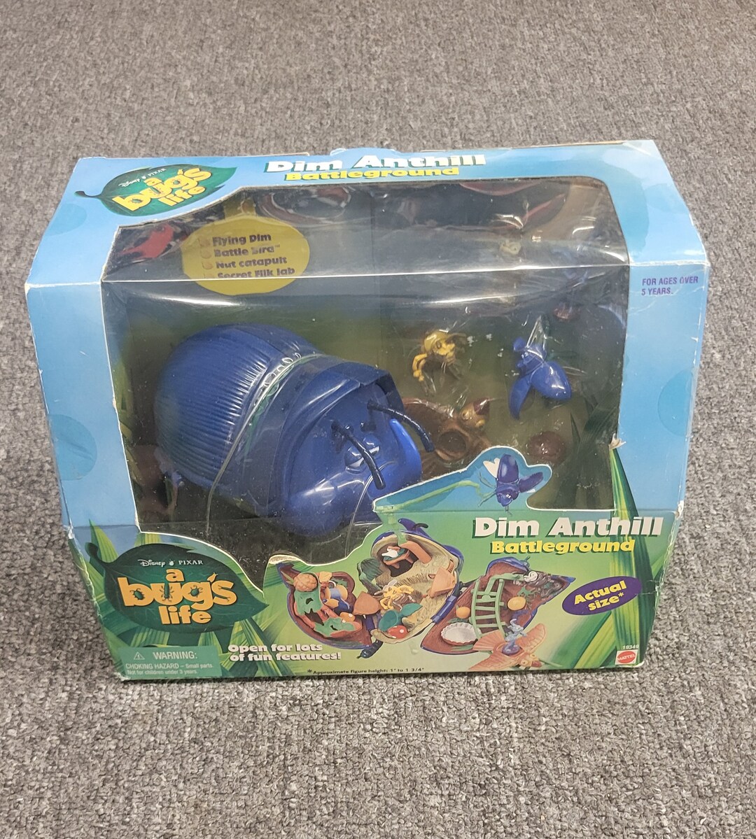 Disney Pixar A Bug's Life Dim Anthill Battleground Playset Mattel 1998 ...