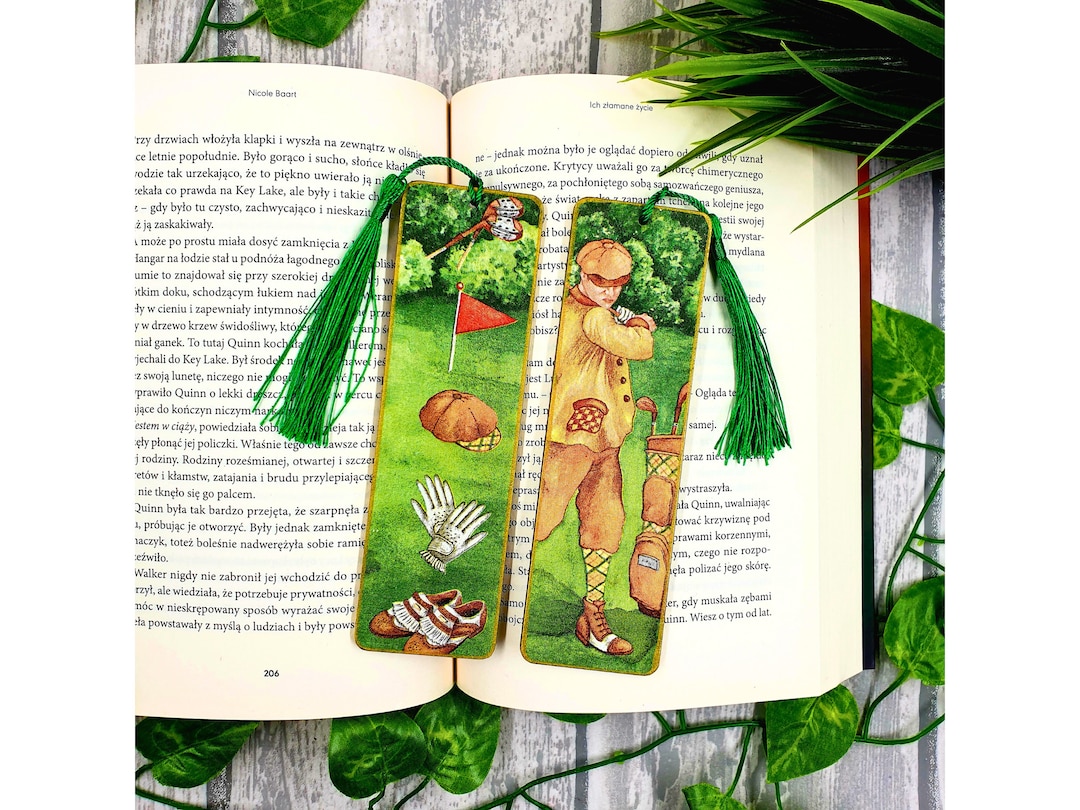 Golf Green Bookmark for Man, Wooden Double Sided Bookmark With Golfer ...