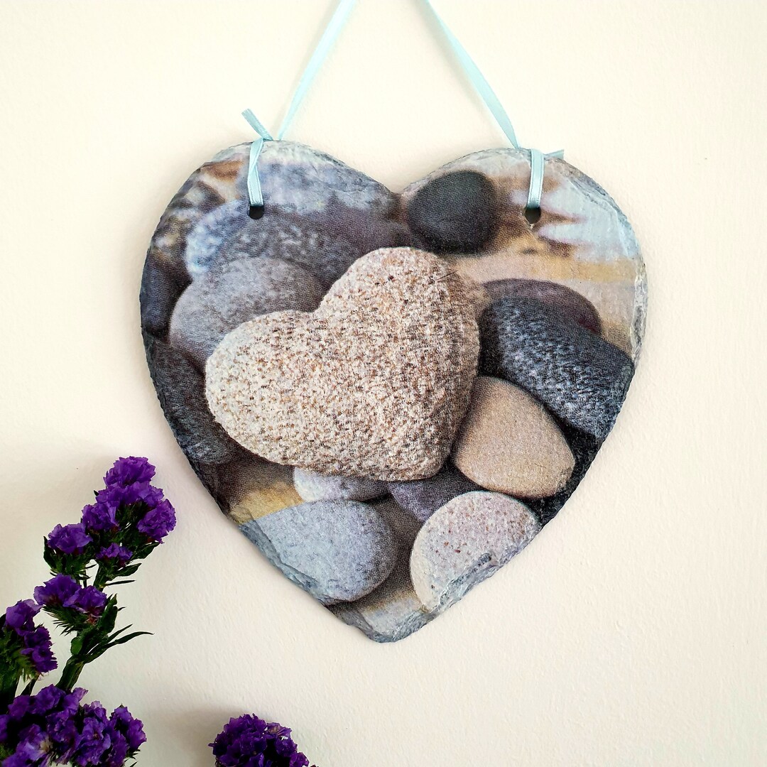 Romantic Beach Slate Heart, 15 Cm Hanging Slate Heart With Beach Rocks ...