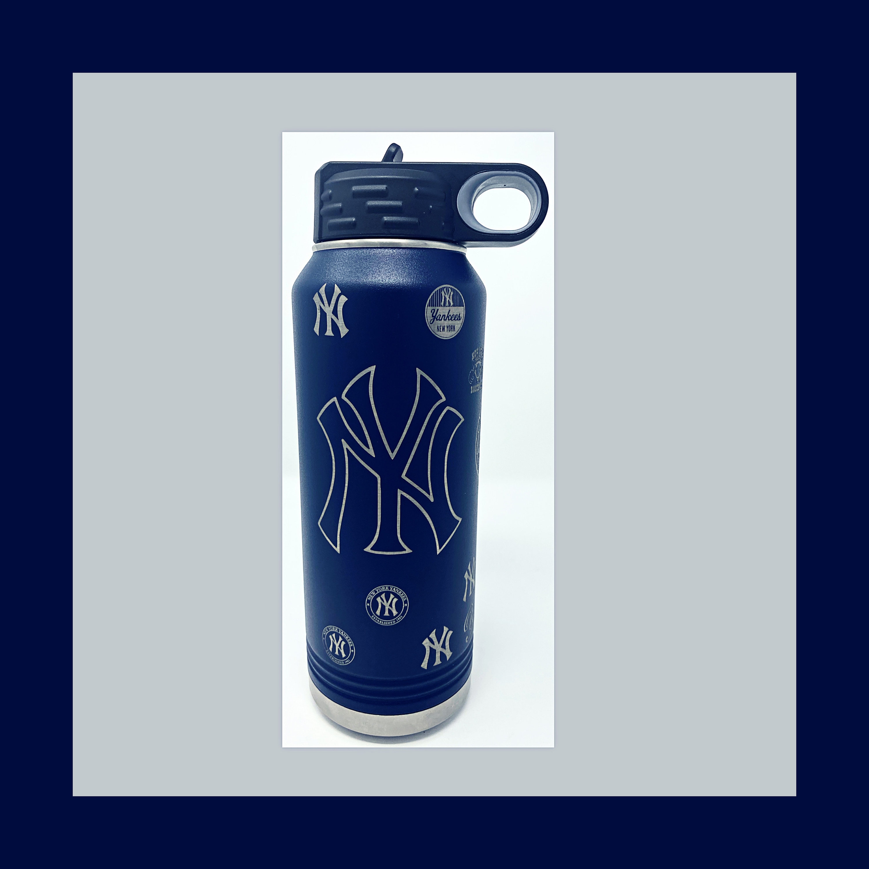 NY Yankees 20 Oz, 32 Oz, or 40 Oz. Water Bottle - Etsy