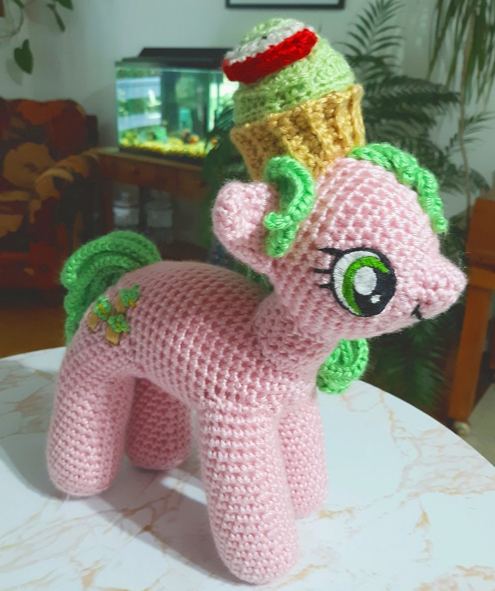 My Little Pony Red Gala