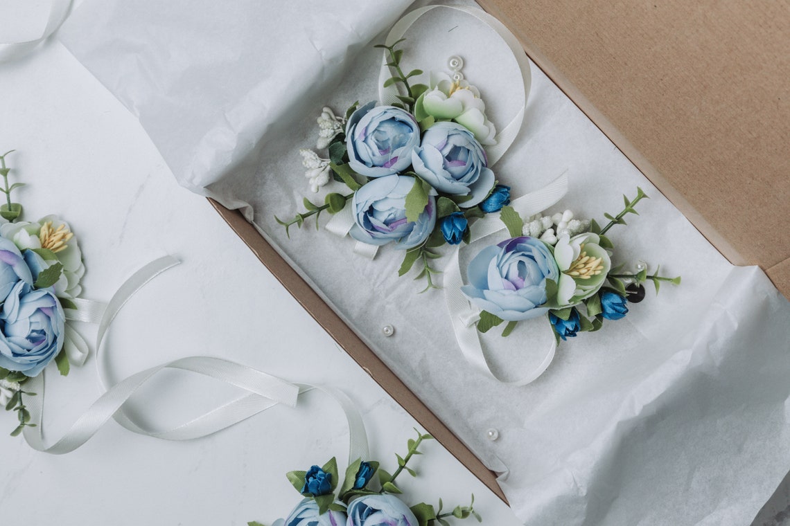 Groomsman Floral Buttonhole, Wedding Peony Boutonniere, Groom ...