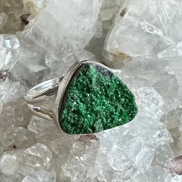 Uvarovite Garnet - Etsy