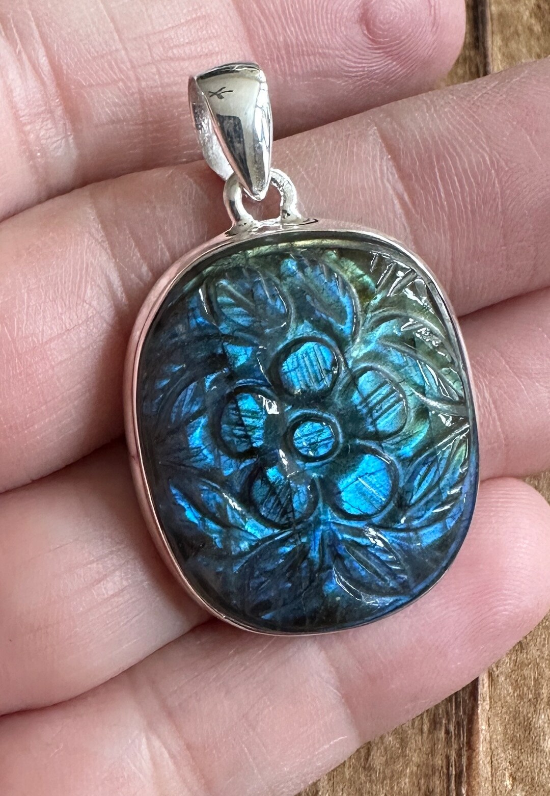 Carved Spectrolite Labradorite Sterling Silver Pendant, Flower Design ...