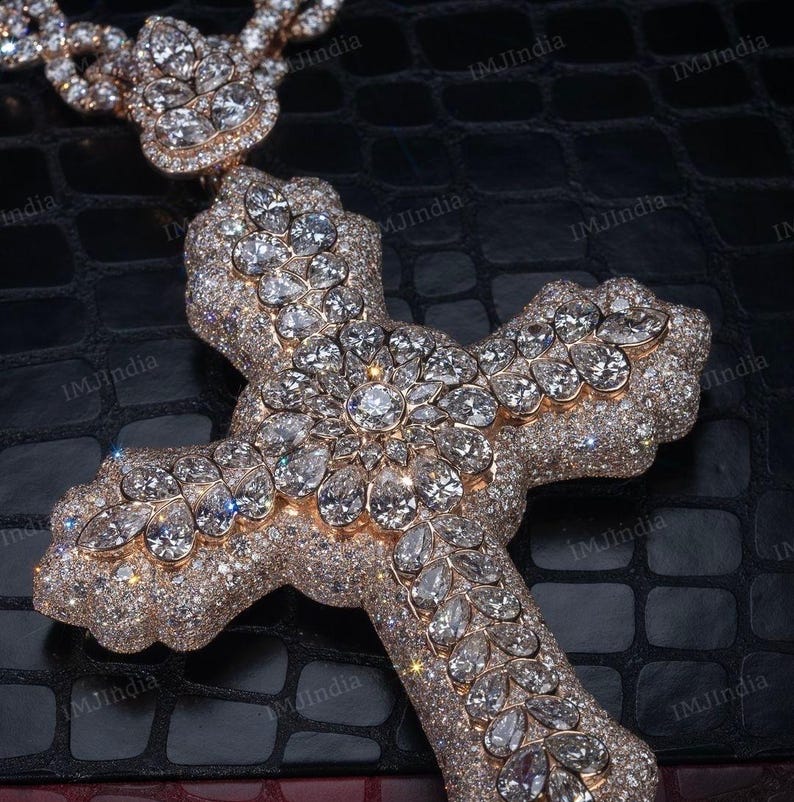 Iced Out Jesus Cross Pendant, Custom Hip Hop Pendant for Men, Hip Hop ...