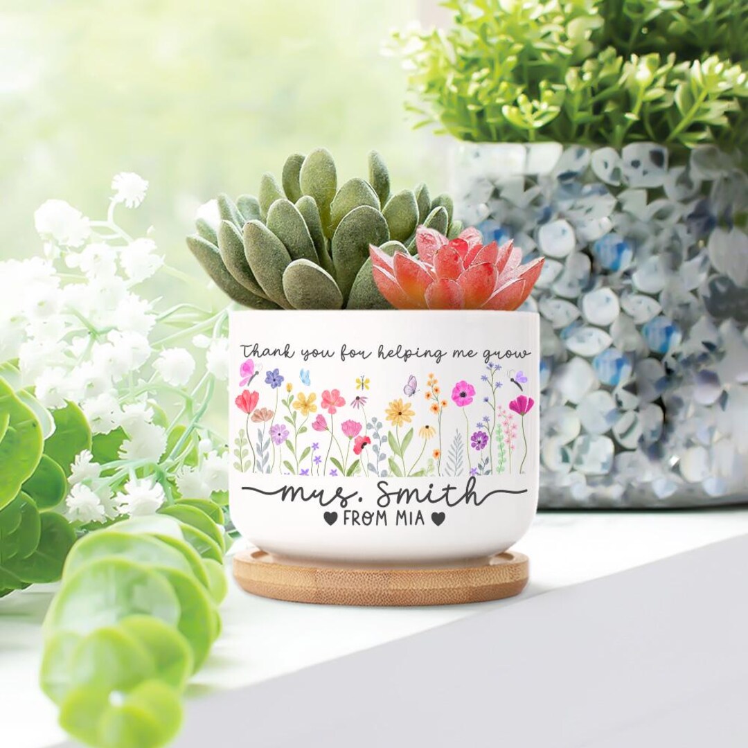 Custom Flower Pot for Teacher, Back to School, Thank You for Helping Me ...
