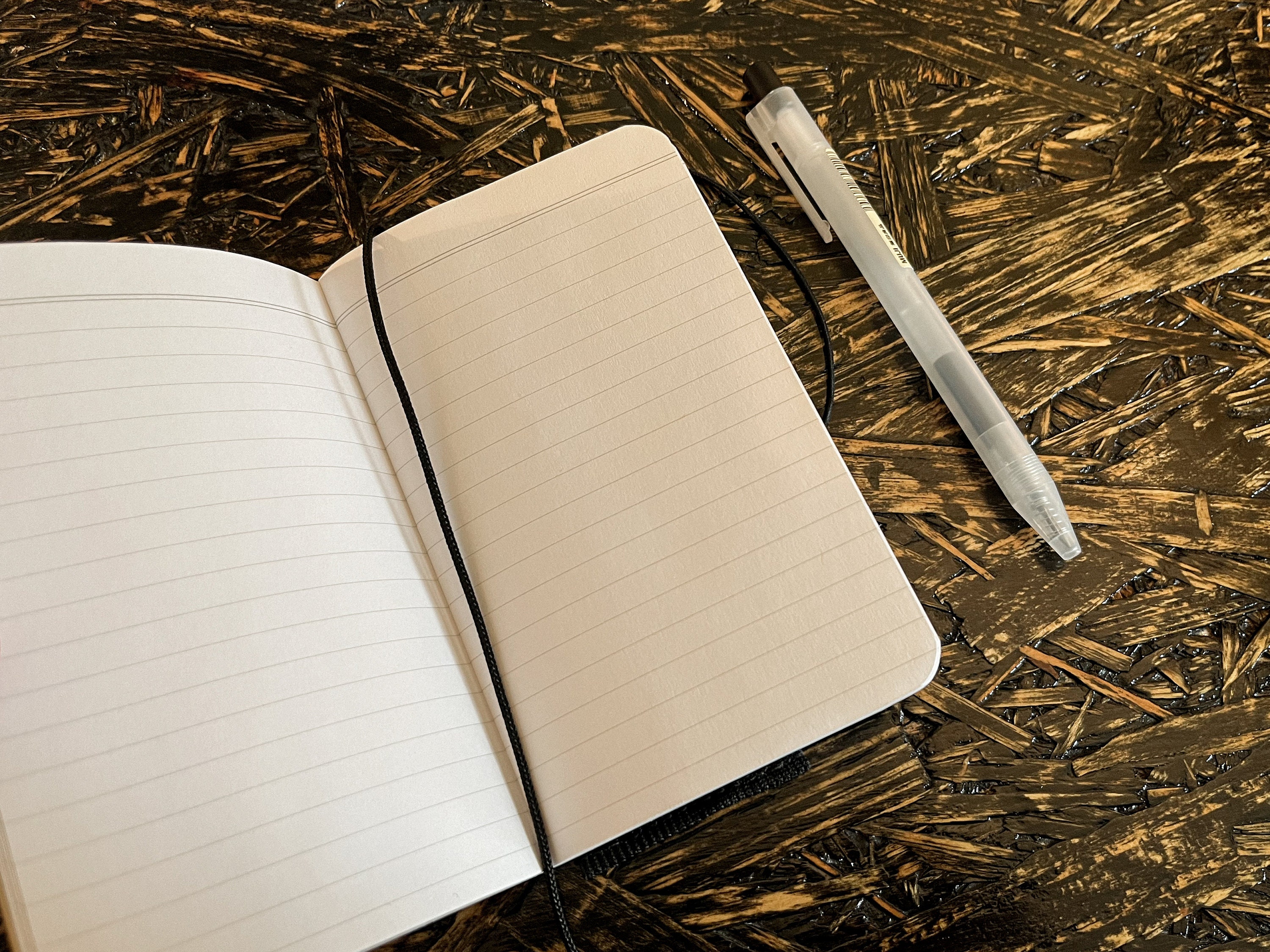 Minimalist Field Notes Cover Bookmark, Pen Holder and Elastic Cord ...