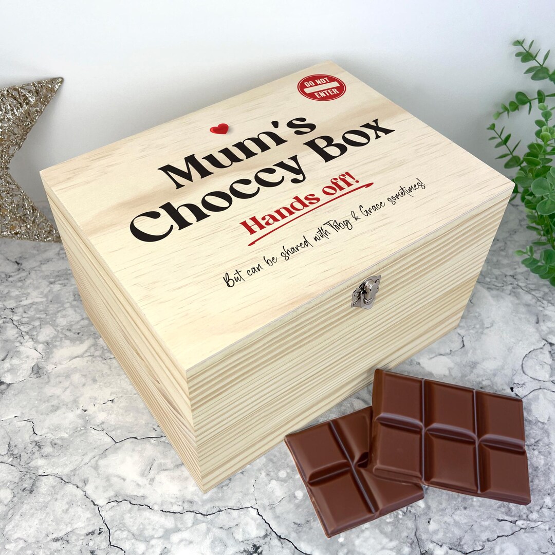 Personalised Mums Snack/choccy Box Pine Hamper Box - 5 Sizes | Mother's ...