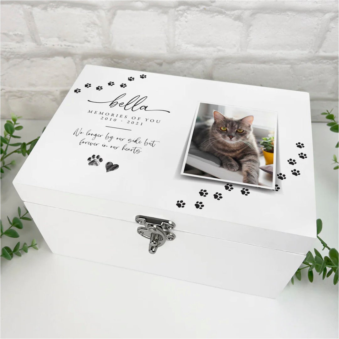 Personalised Paw Prints Pet Memorial White Wooden Photo Memory Box 3 ...