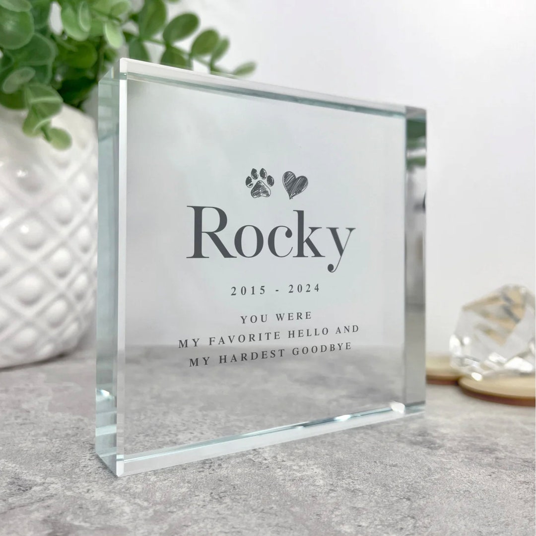 Personalised Sketch Paw and Heart Pet Memorial Crystal Token | Pet ...