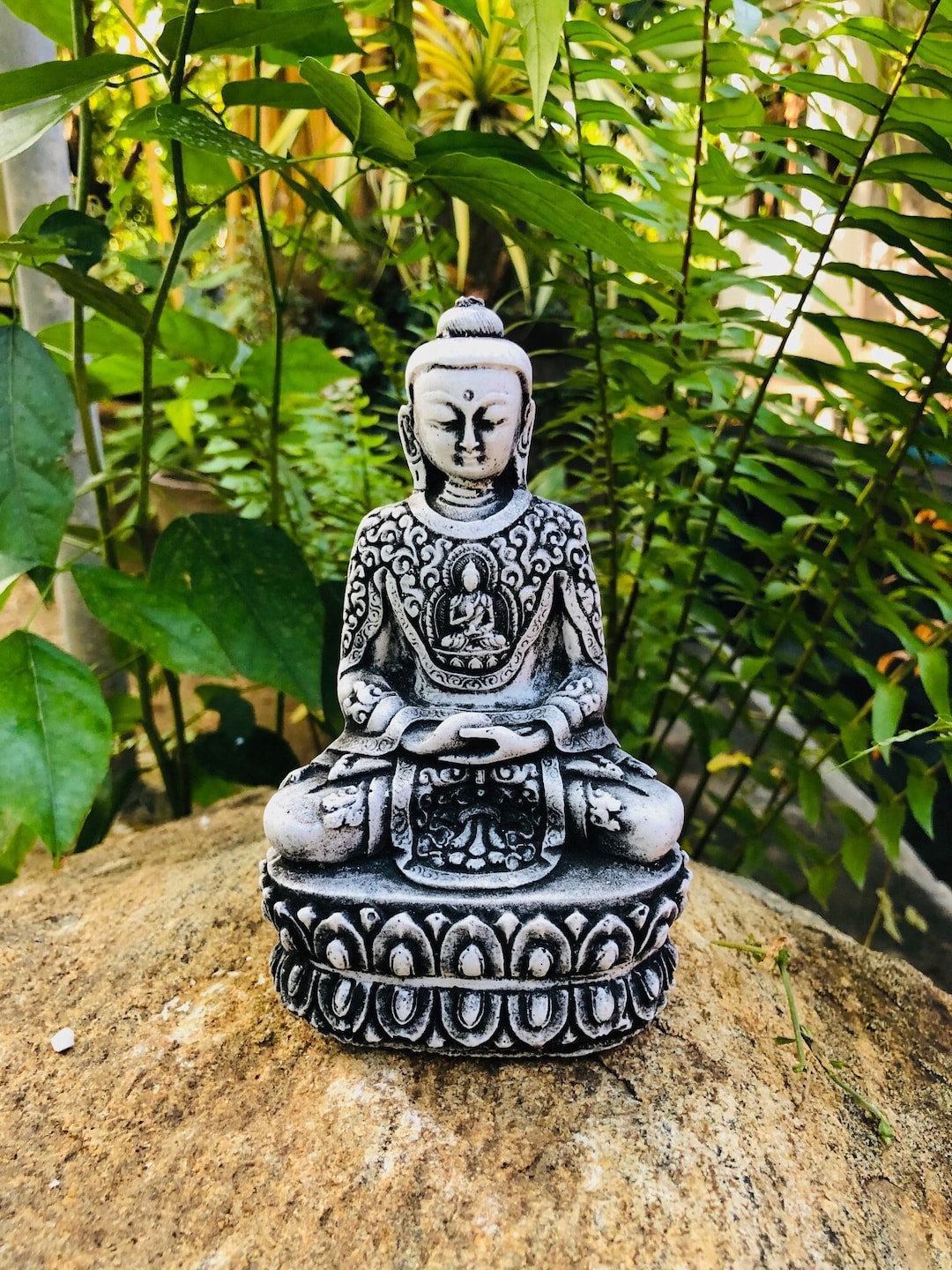 Loard Buddha Stone Statue Religious Buddha Murti Home Deco Hand-carved ...