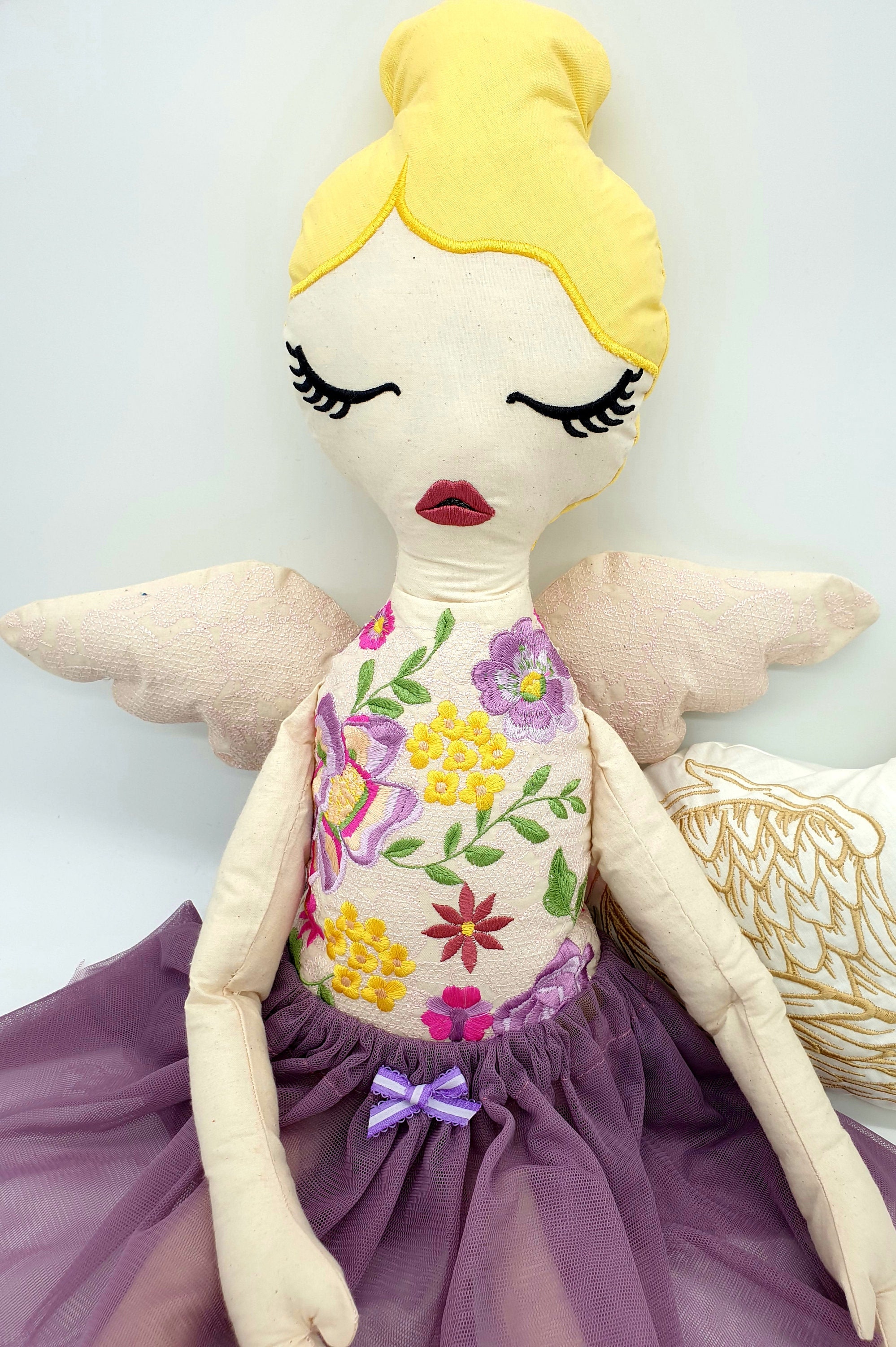 Doll Face Embroidery Design 4"x4",6"x6" Hoop - Etsy