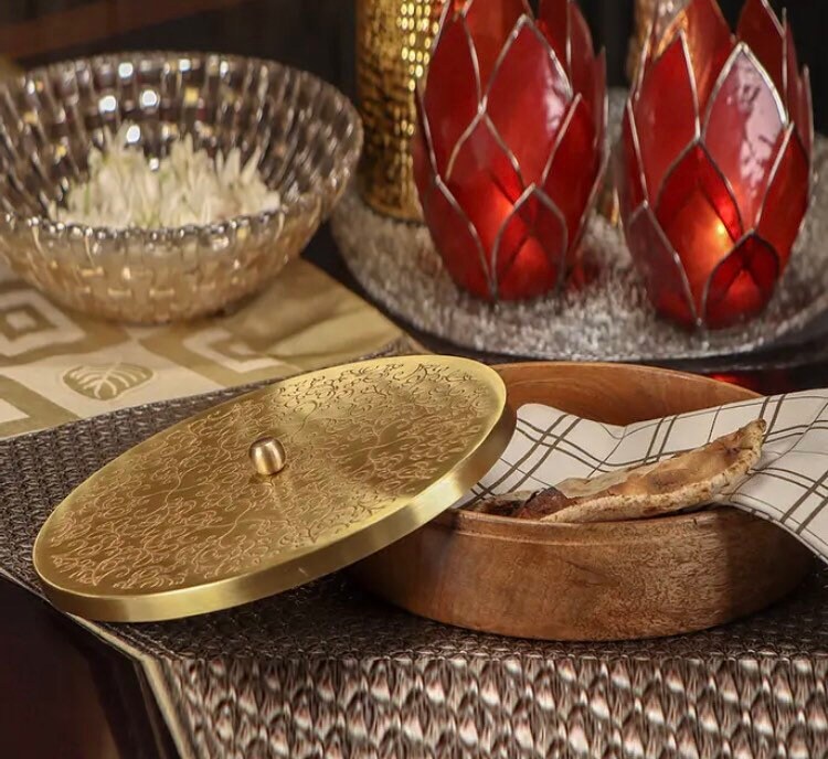 Wooden roti box with brass lid roti keeper Roti box | Etsy