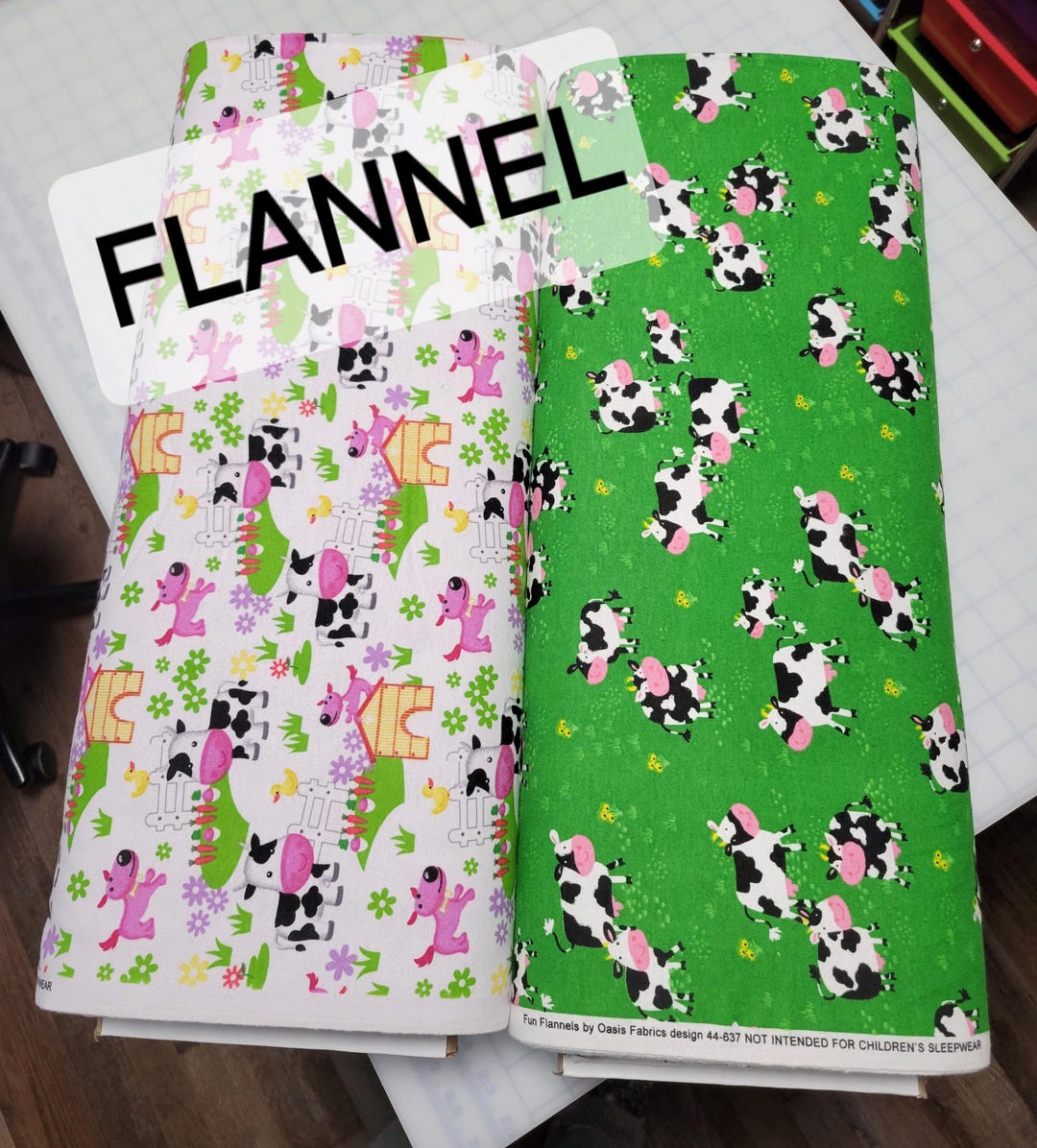 Fun FLANNELS Farm Cows Cotton Lightweight FLANNEL Fabric by Oasis ...