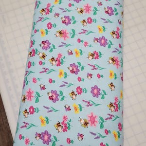 Busy Bees and Flowers on Light Blue Comfy Cotton Lightweight FLANNEL ...