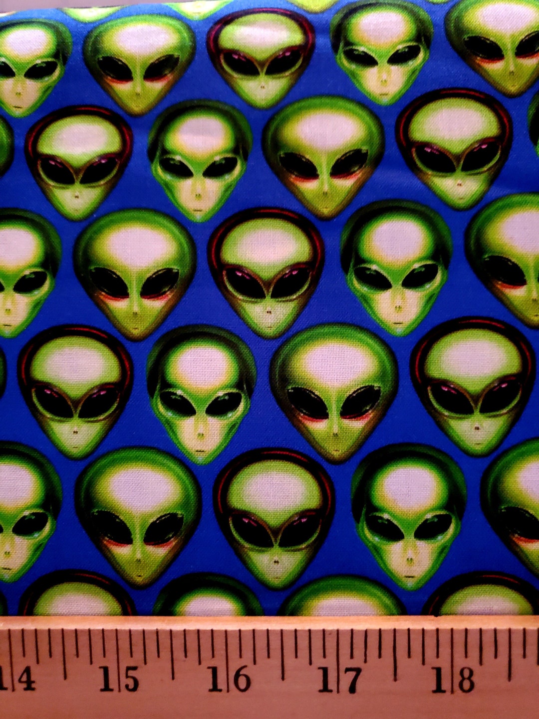 Area 51 Alien Head Cotton Fabric From Robert Kaufman Fabrics. Quilting ...